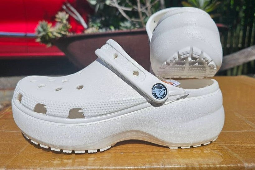 crocs Classic PLATFORM Clog -WHITE – Modern Swaggie